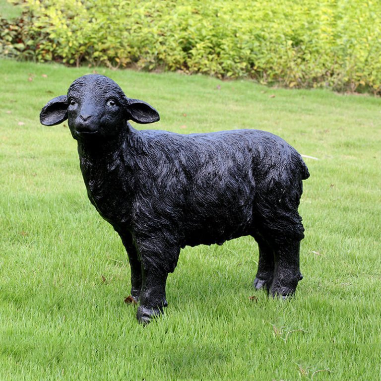 Fiberglass Black Sheep Sculpture For Garden - SevenTreeSculpture