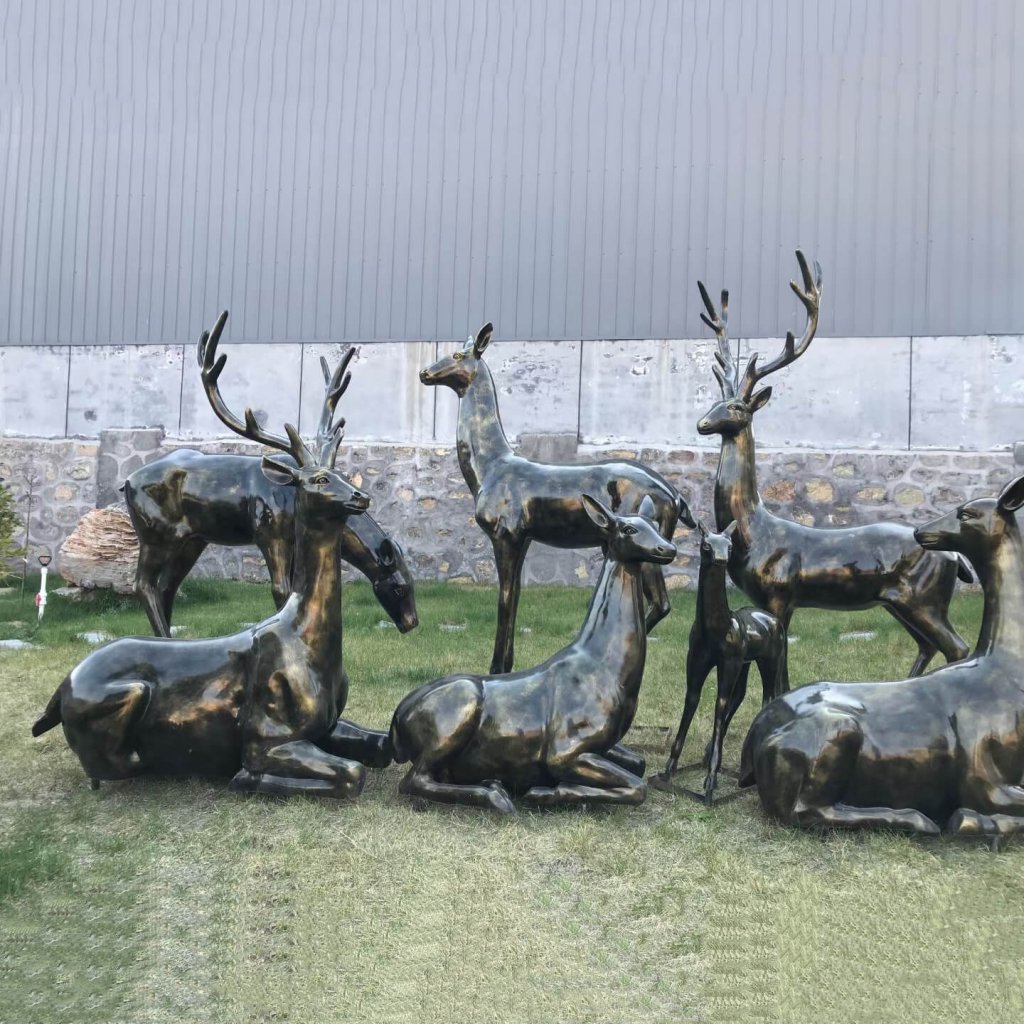 Deer Statue - SevenTreeSculpture