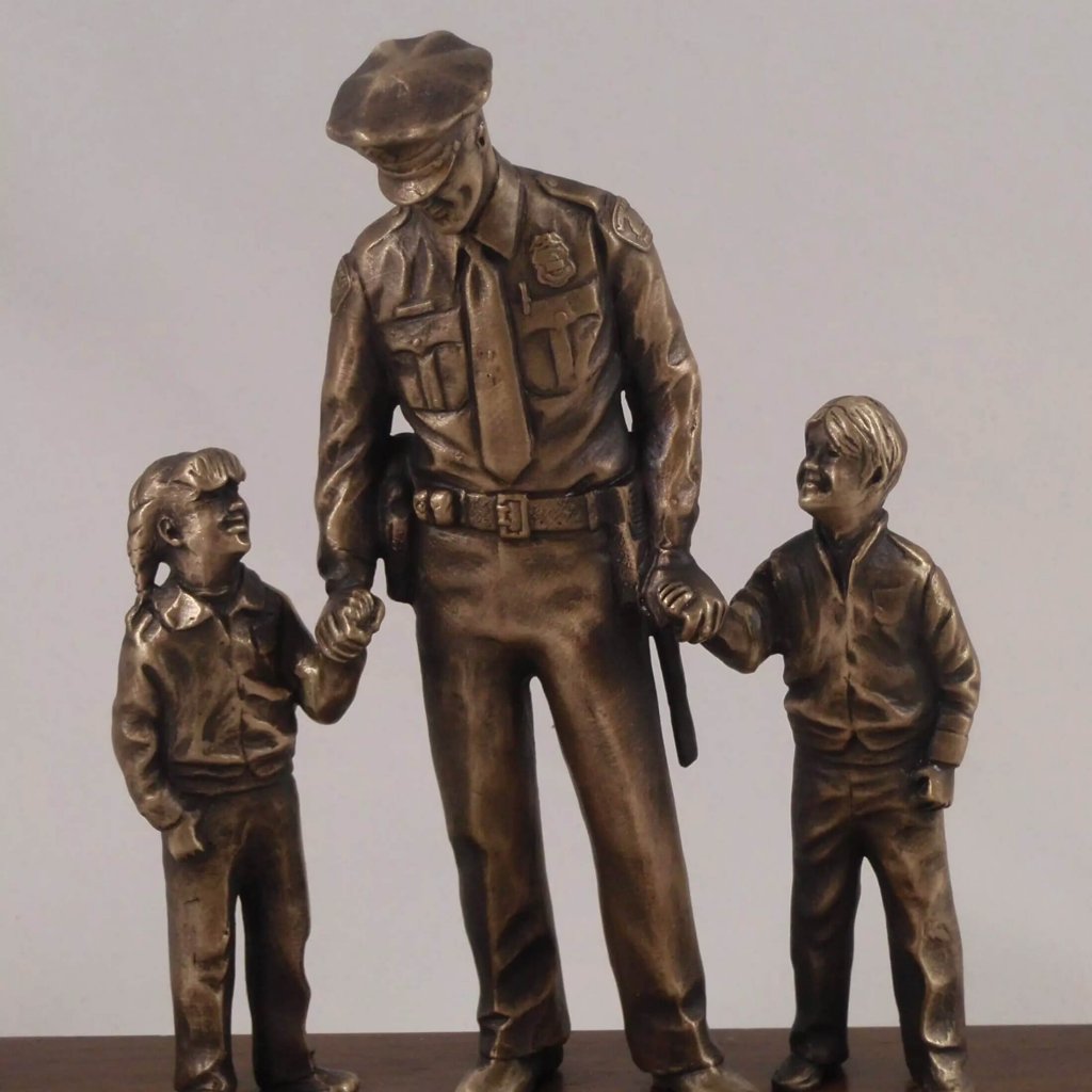Bronze Military Police Officers Sculpture With Child Memorial Statue ...
